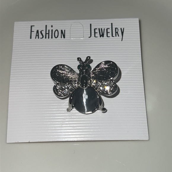 Vintage | Jewelry | Vintage Silver Tone Bee Insect Fly Brooch Black ...